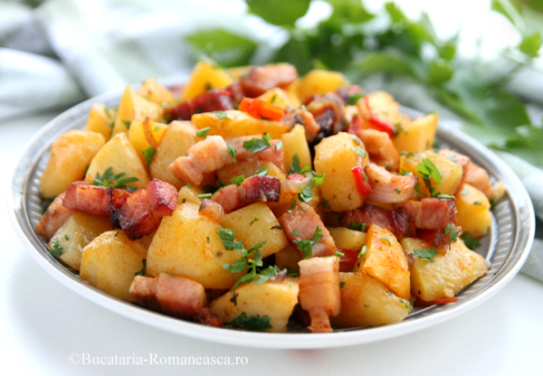 Platou traditional cu aperitive reci - Bucataria Romaneasca.ro