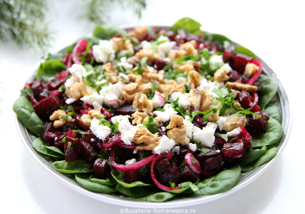 Salata de sfecla rosie cu branza si nuci - Bucataria Romaneasca.ro