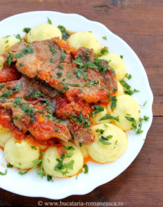 Friptura de porc la tava - Bucataria Romaneasca